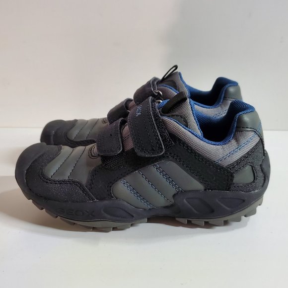 Geox | Shoes | Geox Gbkprintdbk J84vac9153 | Poshmark